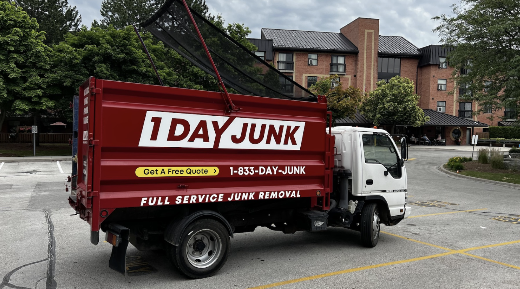 What Do Junk Removal Companies Take? A Complete Guide - Inglishe