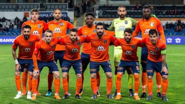 Famous Football Teams Wearing Orange Iconic Clubs And National Sides